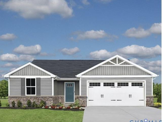 2 Hackberry Dr, Petersburg, VA 23803