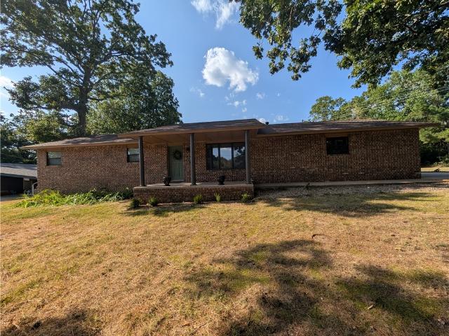 2 Halstead Lane