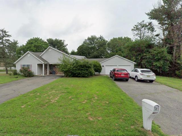 2 Harmon Ct, Stony Brook, NY 11790 | Compass
