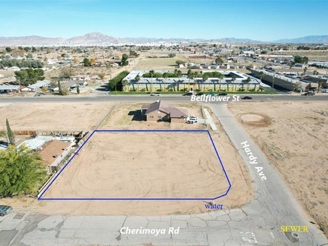 2 Hardy, Adelanto, CA 92301