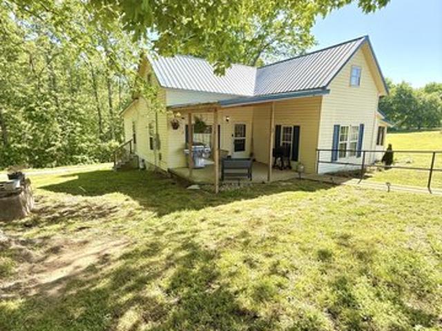 2 Hardin Loop, Westpoint, TN 38486