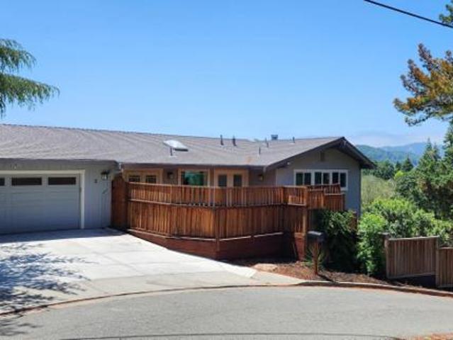 2 Harper Ct, Lafayette, CA 94549
