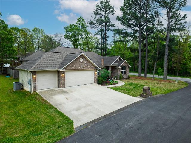 2 Haworth Circle
