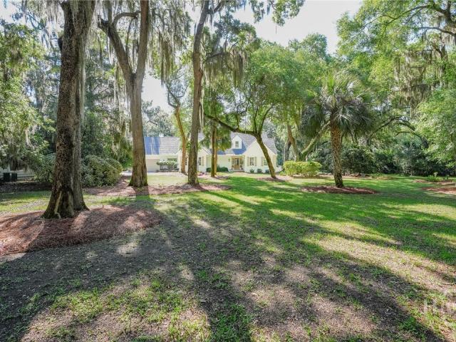2 Hawkins Lane