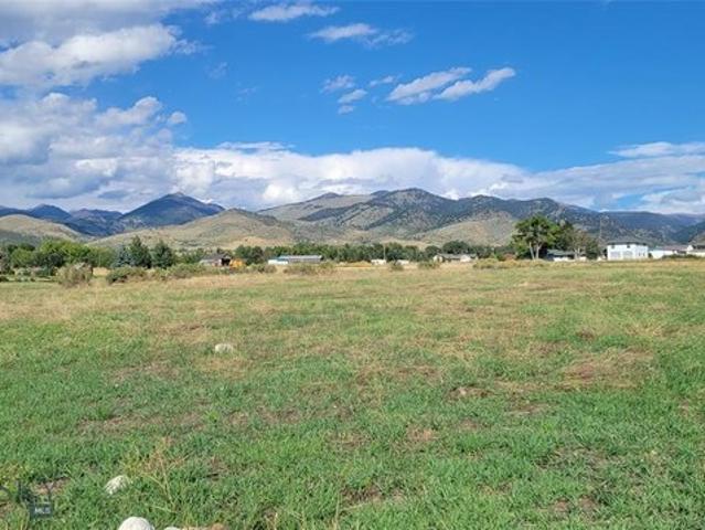 2 Hawks Ct, Sheridan, MT 59749