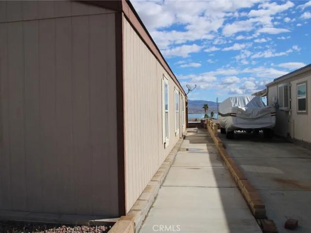 2 Havasu Lake Rd, Needles, CA 92363 | MLS #HD25039