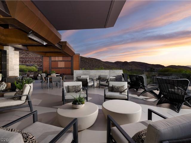 2 Heavens Edge Ct, Henderson, NV 89012 | MLS #2795