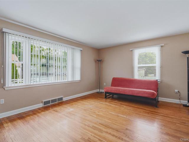 2 Hennessey Place