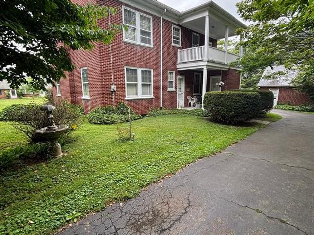2 Hoover Road