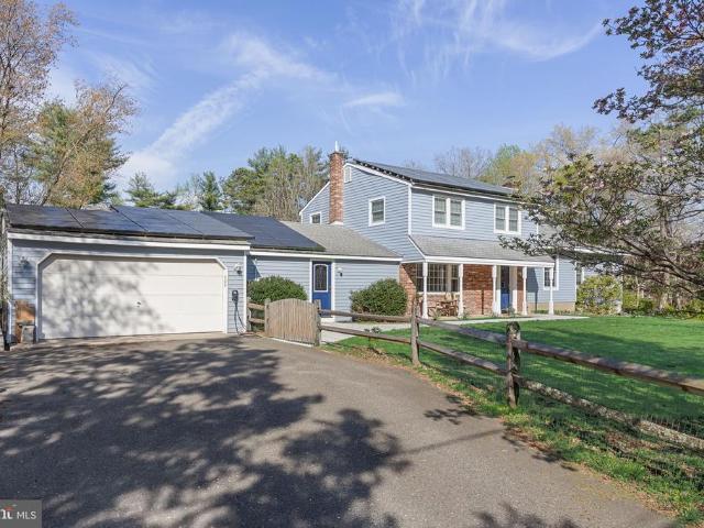 2 Holly Drive