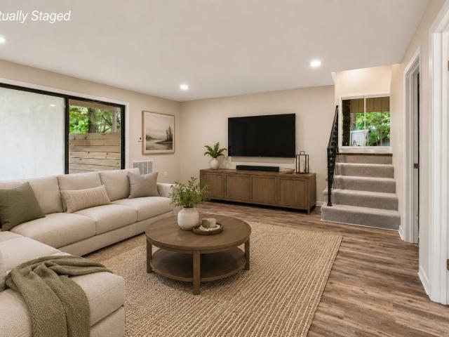 2 Hondo Lane