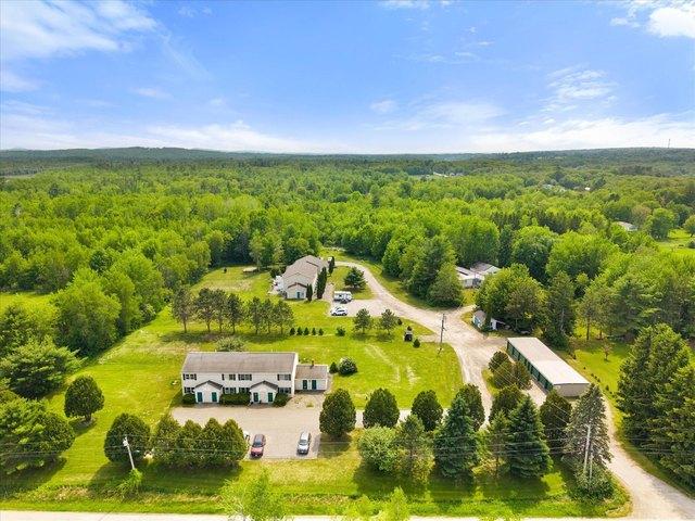 2 Hopes Pl, Bradley, ME 04411