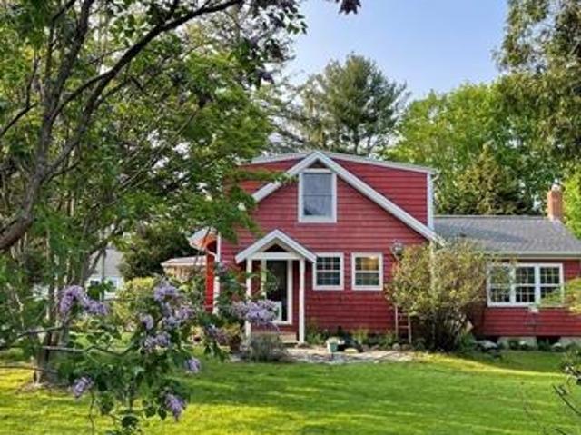 2 Ivy Rd, Stonington, CT 06355