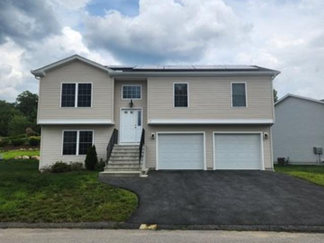 2 Julian Cir, Sterling, CT 06377