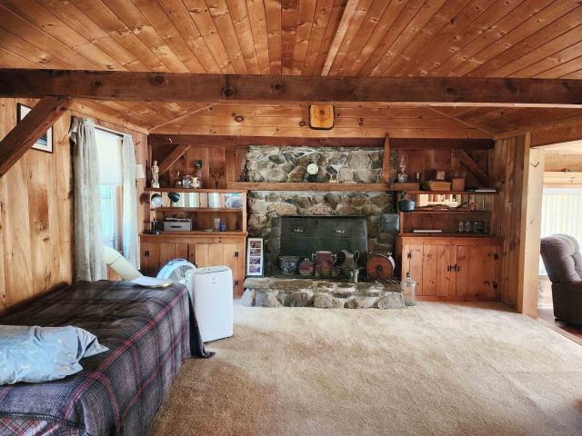 2 Juniper Lane