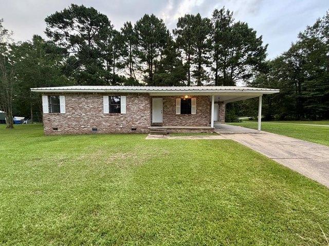 2 Jan Dr, Laurel, MS 39443