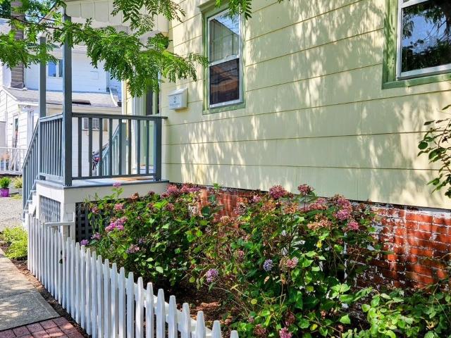 2 Kemble Avenue