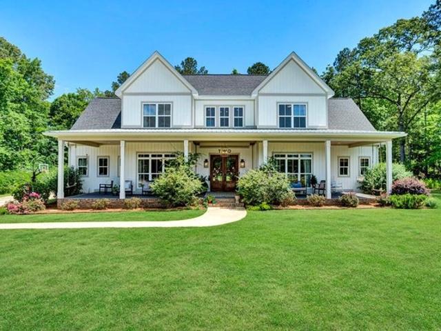 2 Keystone Cir, Abbeville, SC 29620