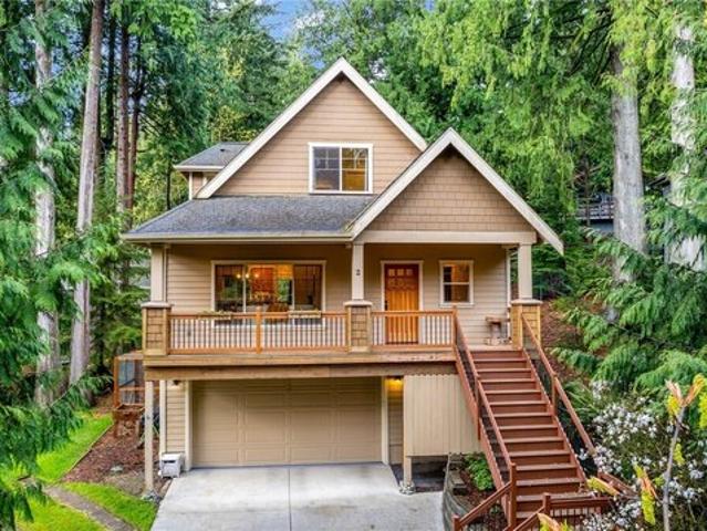 2 Kinglet Ct, Bellingham, WA 98229