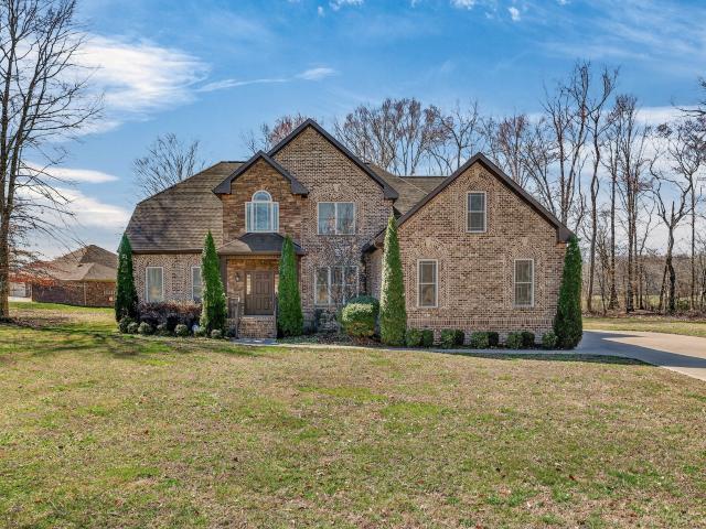 2 Knotting Hill Rd, Fayetteville, TN 37334 | MLS #3137 | Compass