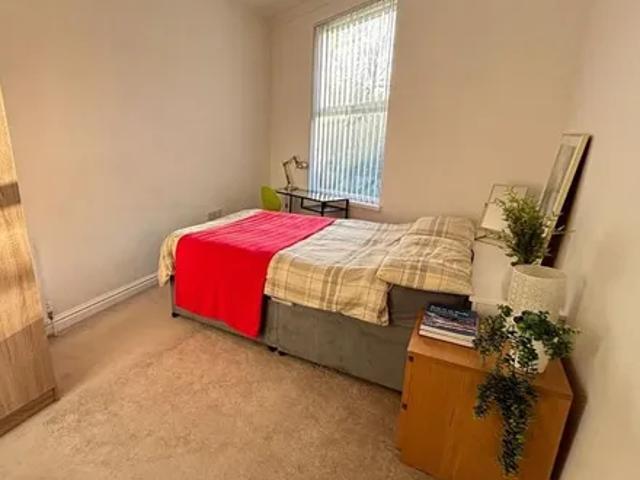 2 Lucan Road, Liverpool, L17 0BL, United Kingdom | Room for rent #168151427 | Rentberry