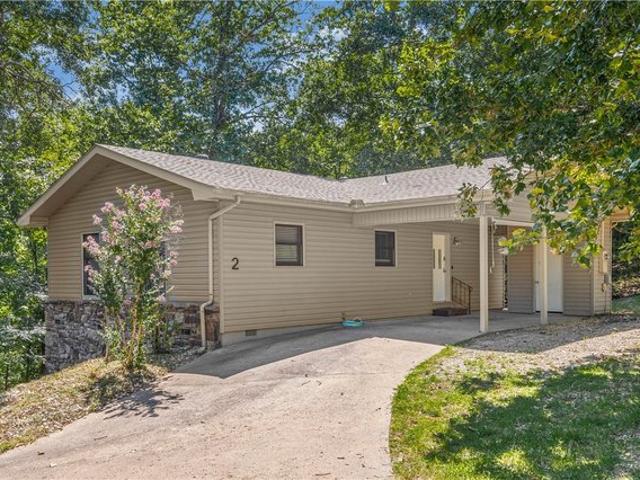 2 Lea Ln, Bella Vista, AR 72714
