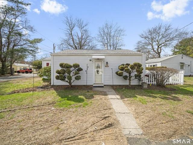 2 Lee Ln Unit 2, Windsor Locks, CT 06096