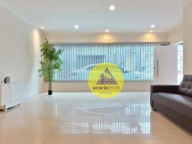 2 LINDAS CASAS 8 DORMITÓRIOS E 3 VAGAS