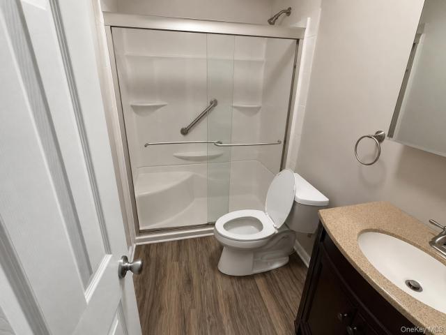 2 Locust Court B