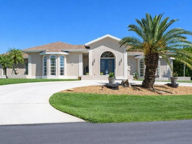 2 Long Meadow Rd, Rotonda West, FL 33947