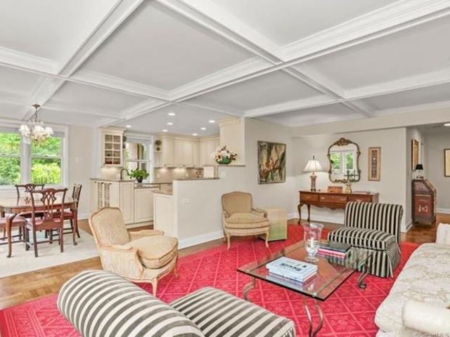 2 Putnam Hill #1H, Greenwich, CT 06830