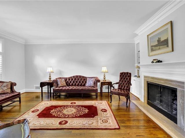 2 Paces West Terrace NW