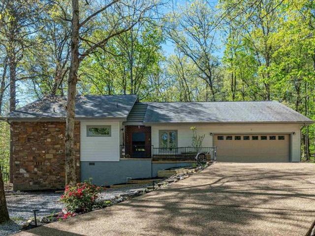 2 Palencia Ln, Hot Springs Village, AR 71909