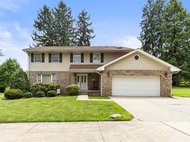 2 Park Air Dr, Wheeling, WV 26003