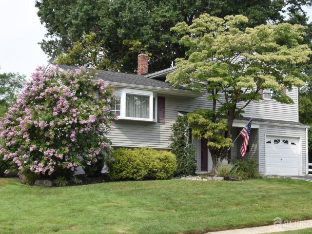 2 Peachwood Court