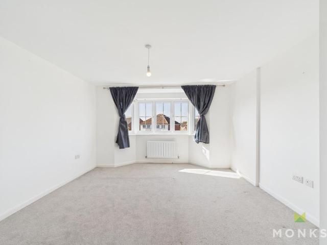 2 Pewit Close, Shrewsbury, SY5 8QH