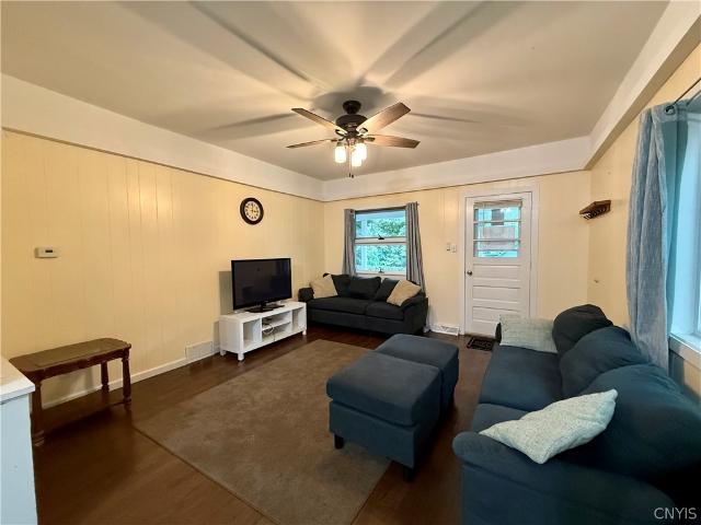 2 Phelps Avenue