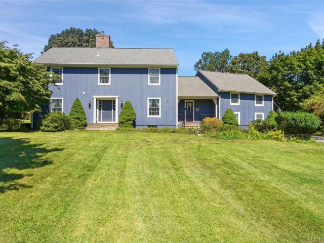 2 Pine Tree Drive