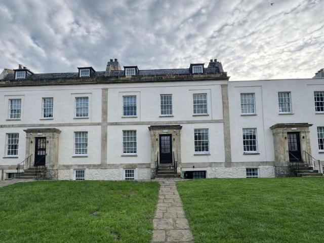 2 Pitville Place, Bristol BS6 1 bed in a house share to rent £1,018 pcm £235 pw