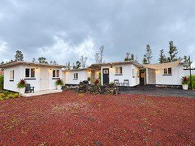 2 Plumeria St, Mountain View, HI 96771