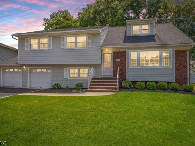 2 Poplar Way, Cranford, NJ 07016