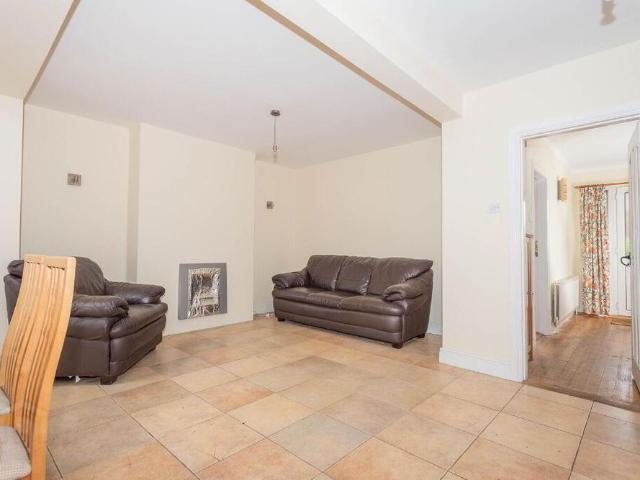 2 Prince Edward Drive, Belfast, BT9 5GB