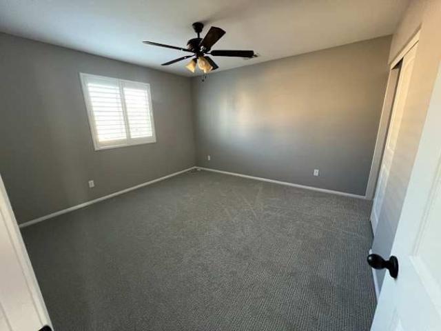 2 private rooms for rent in Temescal Valley