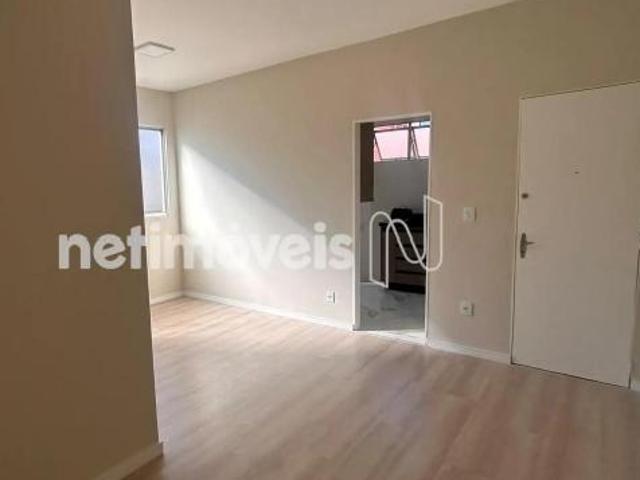 2 QUARTOS 100% REFORMADO NO MELHOR LOCALIZAÇAO DO CAIÇARA!