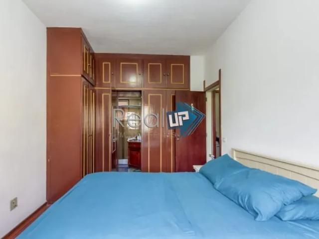 2 Quartos 1 Suíte 2 Vagas Varanda Infra
