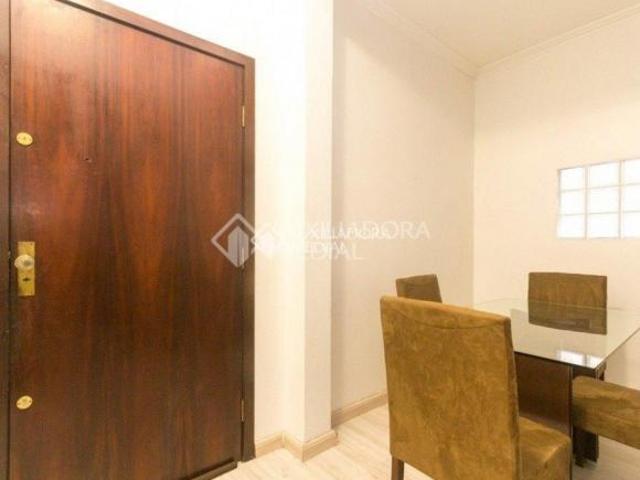 2 quartos com patio privativo