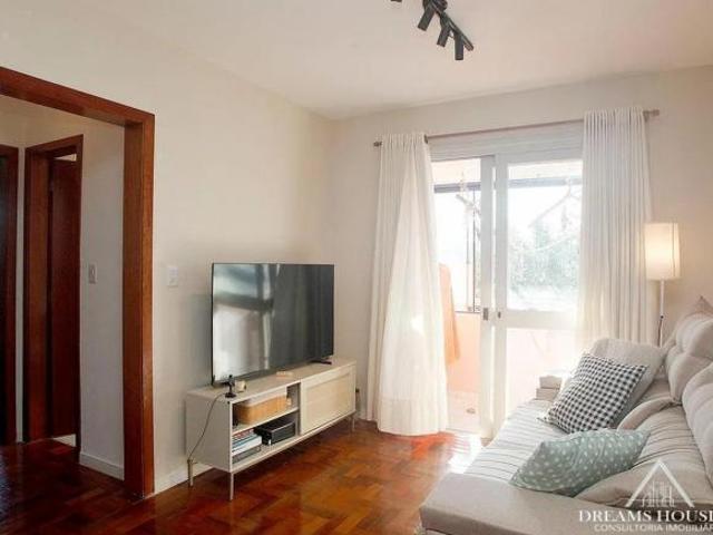 2 Quartos com 1 vaga no Bairro Santana