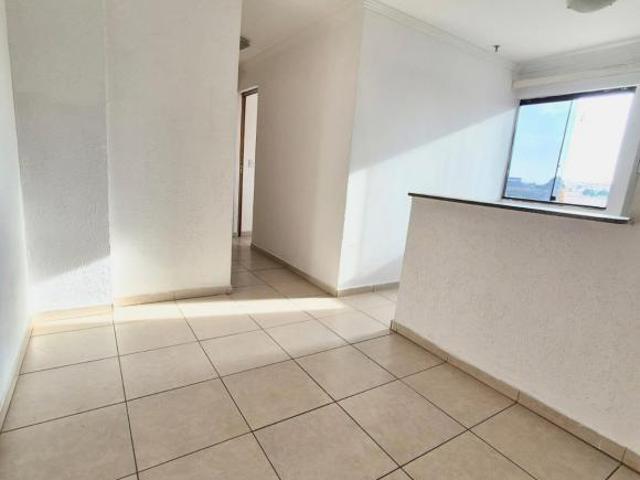 2 quartos andar alto Vista livre vaga de garagem coberta