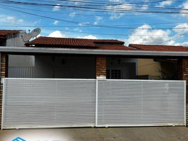 2 Quartos sendo 1 suíte com planejados Quintal com churrasqueira