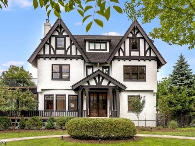 2 Russell Ter, Montclair, NJ 07042